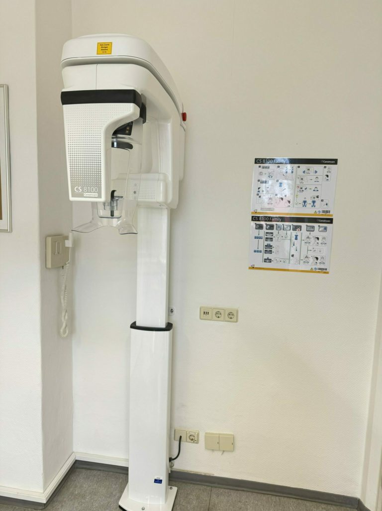 Carestream CS 8100 OPG Panoramaröntgengerät - Meditec Germany